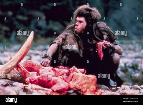 Ron Perlman In Quest For Fire 1981 Original Title La Guerre Du Feu