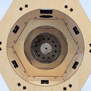 Lighthouse Tree Topper W Led Beacon Light Natural Wood Finish Christmas Holiday Lighthouse