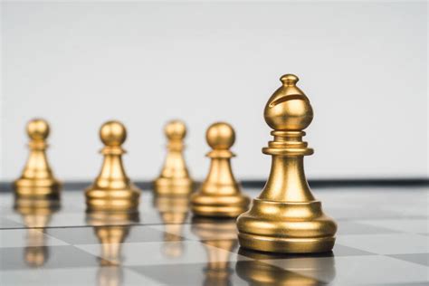 Chess Bishop How To Move And Master Bishops Henry Chess Sets