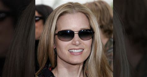 90s Bombshell Bridget Fonda Looks Unrecognizable Nearly 20 Years After