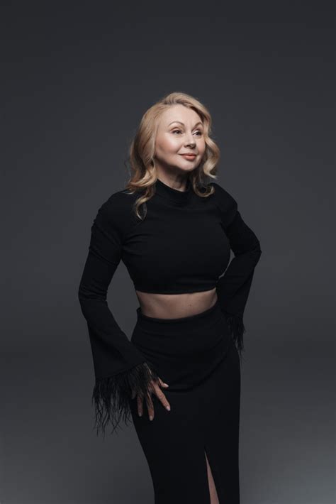 Модель Лора Життєлюб — Агенція дорослих моделей