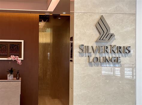 Singapore Airlines Silverkris First Class Lounge Sydney Review