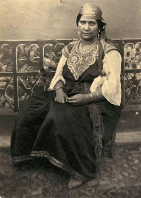 🇩🇿algerian Lady Wearing A Traditional Algerian Velvet Dress Called Gandoura Katifa Ca19th C