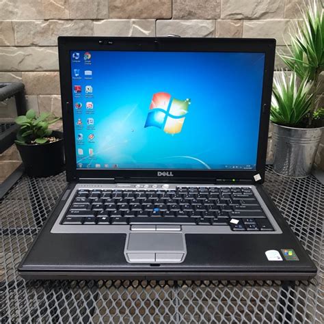 Jual Laptop Paling Murah Dell Latitude D E Satu Jutaan Terbaik Bergaransi Cocok UNBK