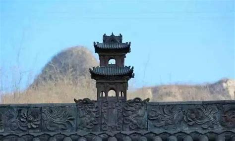 古建筑之脊刹宝瓶屋顶正殿