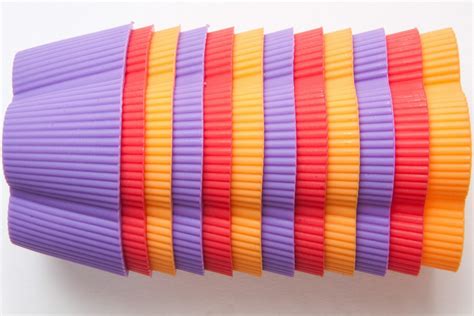 무료 이미지 구조 주황색 빨간 색깔 작은 미국 화려한 머핀 직물 영국 배경 제비꽃 구형 모양 병아리 약 축적 베이킹 접시 실리콘