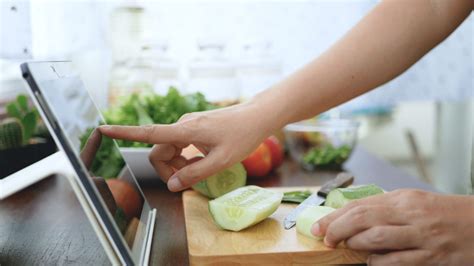 Mar 1 Virtual Interactive Cooking Program Youth Assisting Youth