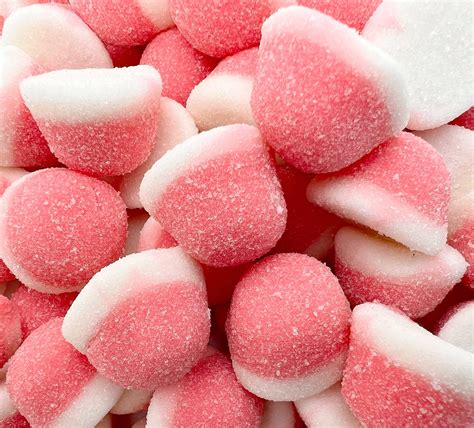 Valentines Candy Strawberry Puffy Gummies 2 Pound Bulk