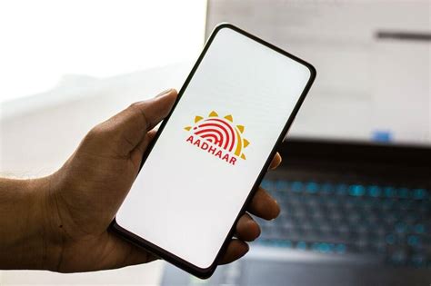 Most Common Problems With Aadhaar Card And Their Solutions