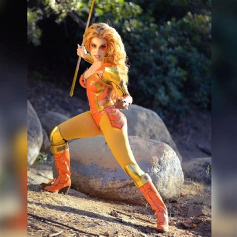 Hermosa Modelo Trae A La Vida A Cheetara De Los Thundercats Con Este