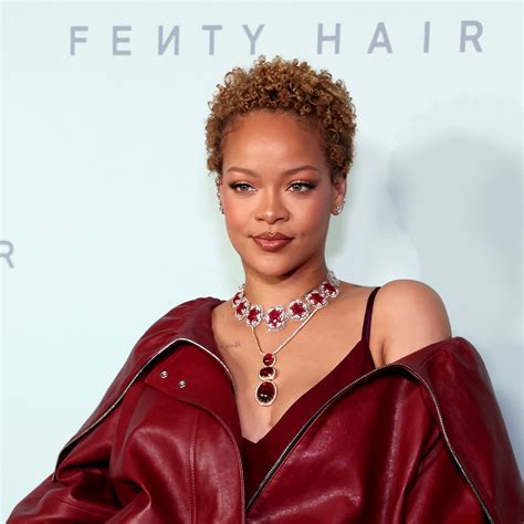 Rihanna Shares Struggles With Postpartum Hair Loss Wirefan Your