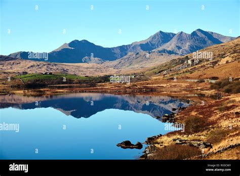 Mount Snowdon Wales Stockfotos Und Bilder Kaufen Alamy