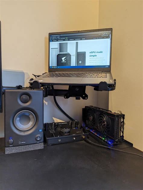 I Modified A Laptop To Have An Oculink Pcie Gen 40 Sff 8612 Port Regpu
