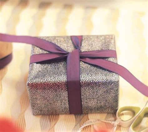 How To Tie A Ribbon Around A Box DIY Joy