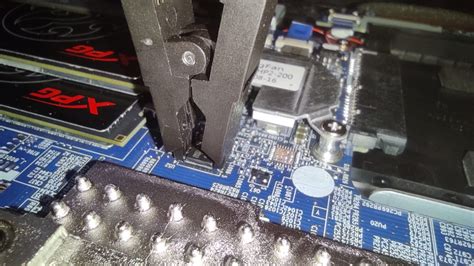 Bricked And Fixed Gigabyte G5 Bios Reprogramming Rgaminglaptops Bricked And Fixed Gigabyte G5 Bios Reprogramming Rgaminglaptops