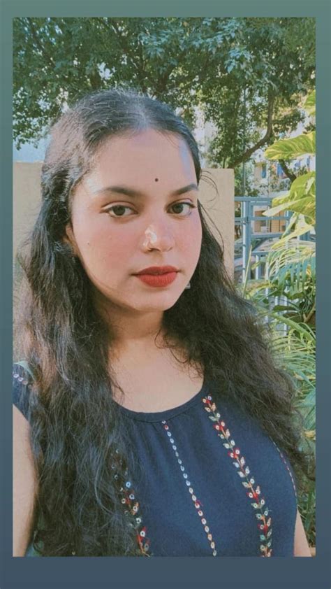 shruti sinha on linkedin hello 😎