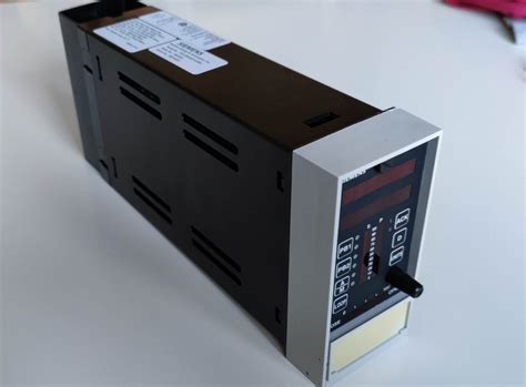 Siemens 353a4f1cnb4 Digital Single Loop Controler