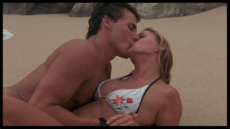 Naked Nicole Eggert In Baywatch Hawaiian Wedding