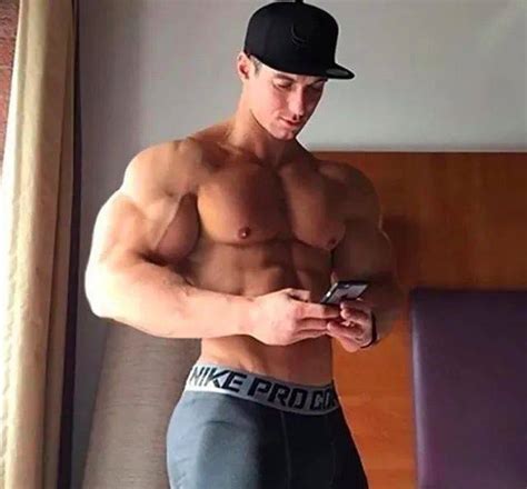 这些肌肉猛男重新定义了什么叫“粗”，练臂大招来啦！手臂绳索时候