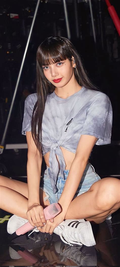 Lisa Wallpaper Konser Selebritas Orang Cantik