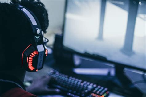 Is 100 Gpu Usage Bad Decortweaks