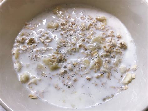 건강한 아침식사 오트밀 죽