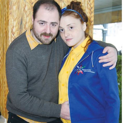 იბადება ბიჭი კოტე თოლორდავა კვირის პალიტრა