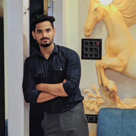 Abhishek Sanjay Mishra 🇮🇳 I Am Abhiraj • Threads Say More