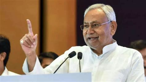 Nitish Kumar Resign वो तय कर लें तो आज ही नई सरकार इस्तीफा देने के बाद नीतीश कुमार ने दिया