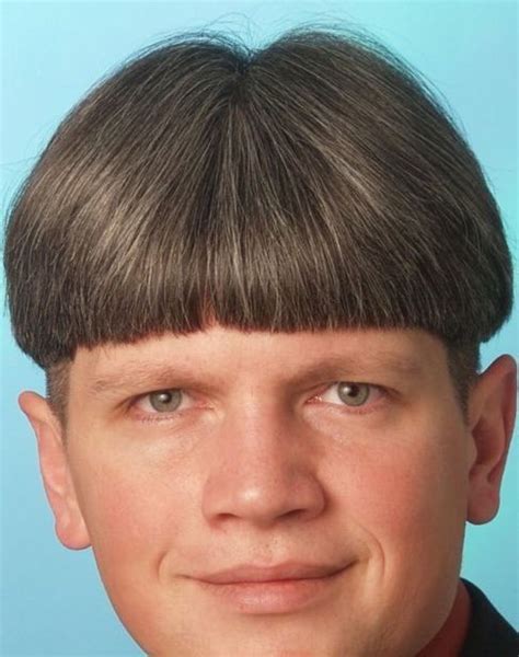 Pin On Bowlcuts Bobs Curtains And Mullets