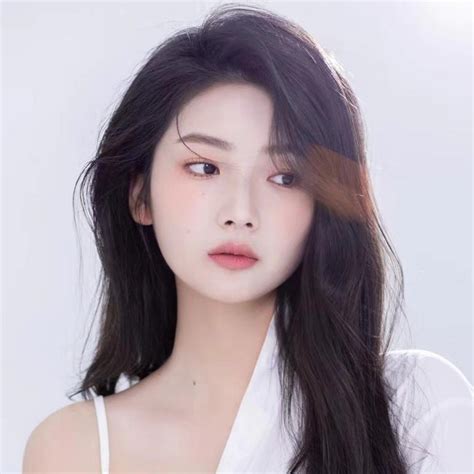 许诗诗 Doki 腾讯视频：超全的许诗诗资讯、视频、粉丝、直播、活动集合