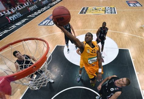 Ex Wolf Mike Cuffee „ich Freue Mich Auf Die Rückkehr Mbc