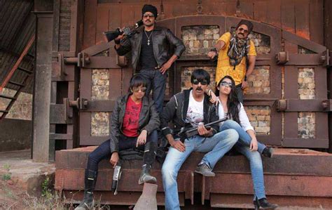 Dongala Muta Movie Stills Hot Photoshoot Bollywood Hollywood Indian Actress Hq Bikini