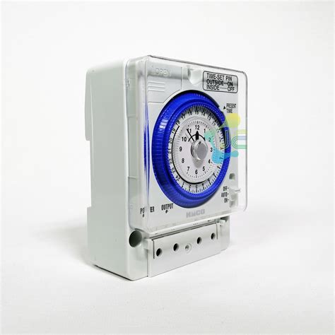 Haco Time Switch เครื่องตั้งเวลาอัตโนมัติ เปิด ปิดไฟ 24ชั่วโมง ชนิดมีแบต 220 240v 50hz รุ่น Tm