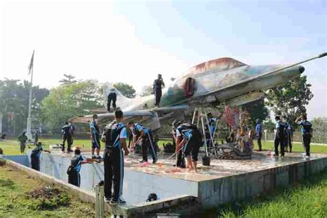 Douglas Ta 4j Skyhawk Varian Keluarga Skyhawk Yang Berusia Paling