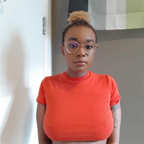 Braless Scrolller