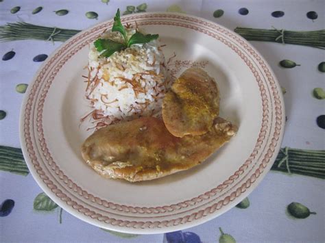 ΚΟΤΟΠΟΥΛΟ ΜΕ ΚΑΡΥ ΚΑΙ ΝΟΣΤΙΜΟ ΠΙΛΑΦΑΚΙ ΤΗΣ ΜΑΜΑΣ