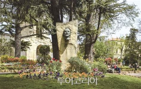 톡톡 지친 마음 다독여 주는 프로방스