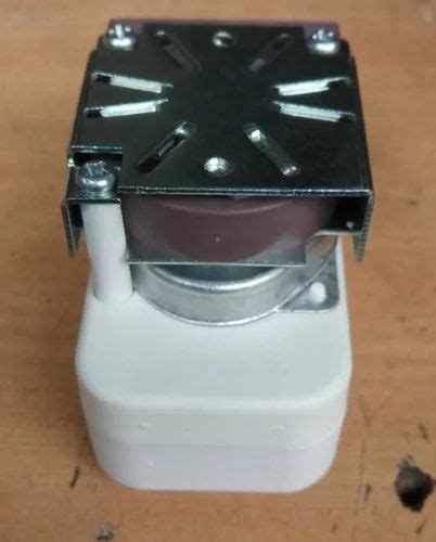 white samsung fridge timer for refrigerator at ₹ 210 piece in new