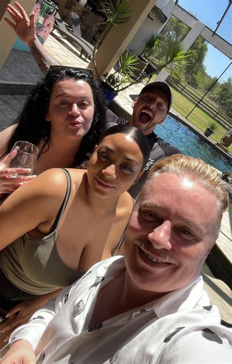 Im Going To Be A Millionaire After Rich House Poor House Dad Gave Me K For Sex Toy