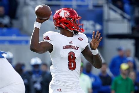 Lamar Jackson Repeats As Acc Player Of The Year Card Chronicle