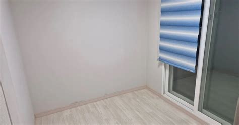 매우 친절하시고 작업 퀄리티가 뛰어납니다 진짜 오래된 걸레받이 암담했는데 너무 이쁘게 잘나와서 만족합니다 감사합니다 숨고 숨은고수