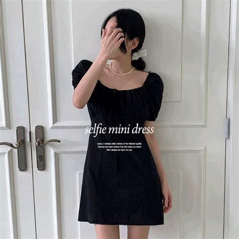 린넨오프숄더가능 셀피시 스퀘어넥 리본 셔링 페미닌 여름 반팔 미니 원피스 조이조이