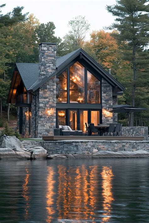 47 Idyllic Lakefront Homes With Unmatched Views