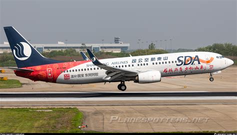 B-5785 Shandong Airlines Boeing 737-85N(WL) Photo by Jiyebinghuo | ID ...