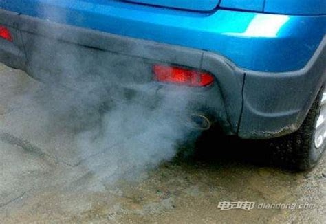 汽车排气管冒黑烟怎么办？原因介绍
