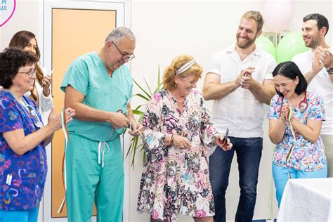 Откриха първия в България сектор по кенгуру грижа в „Майчин дом“