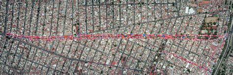 El Tianguis De Lujo Donde Se Pueden Conseguir Gorras Originales En 200 Pesos Infobae