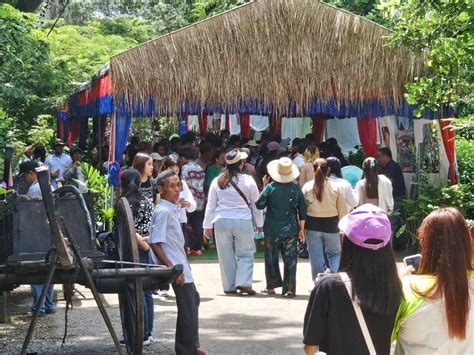 ៣ថ្ងៃ នៃពិធីបុណ្យភ្ជុំបិណ្ឌ ខេត្តសៀមរាប ទទួលភ្ញៀវទេសចរជាង ១៨ម៉ឺននាក់ សារព័ត៌មាន នគរវត្ត