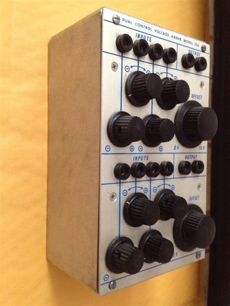 Matrixsynth Buchla Dual Control Voltage Adder Model 256